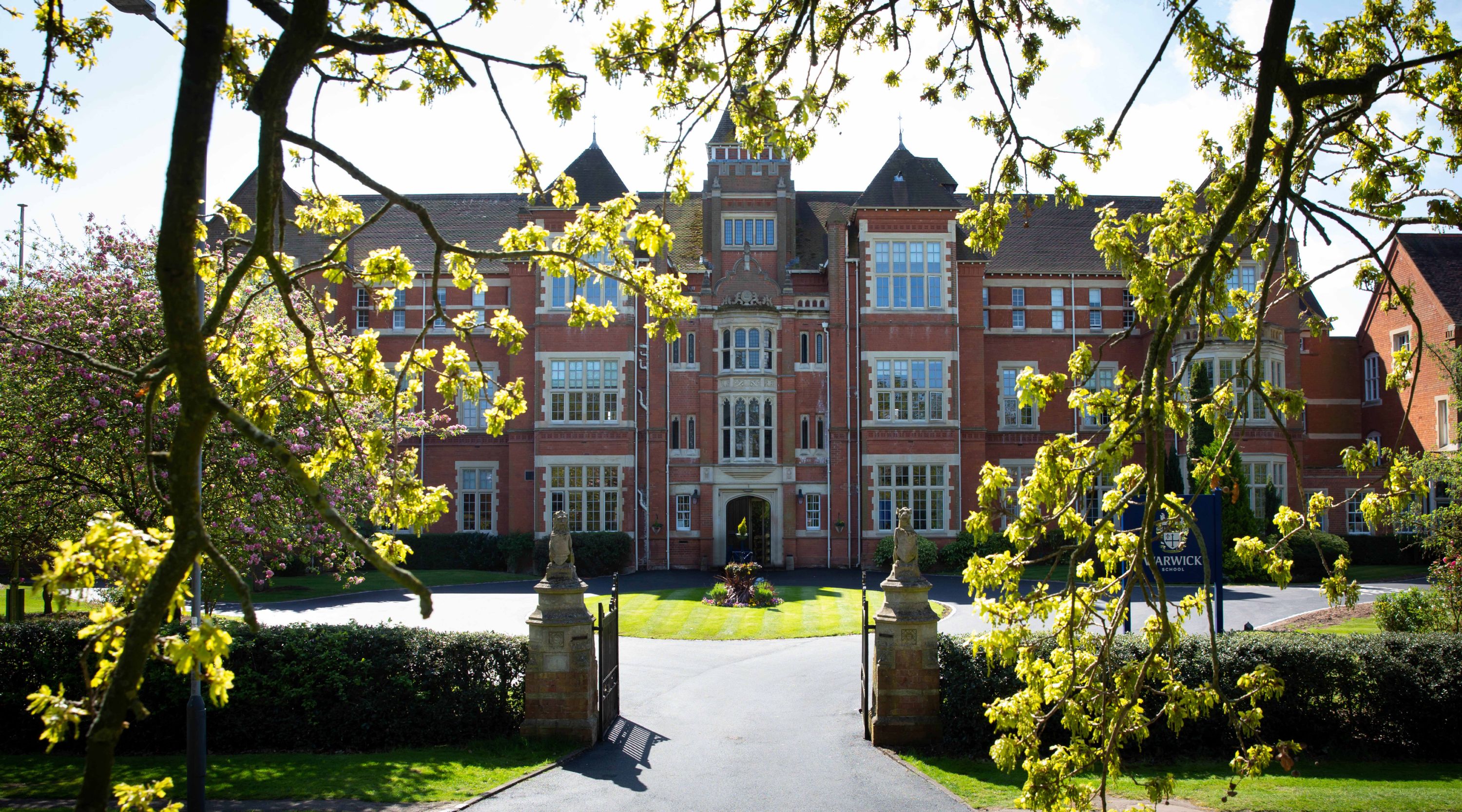 Warwick School - Home