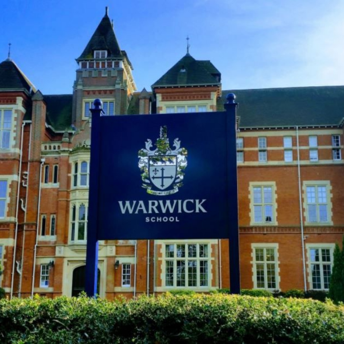 Warwick School - Creativity and Courage