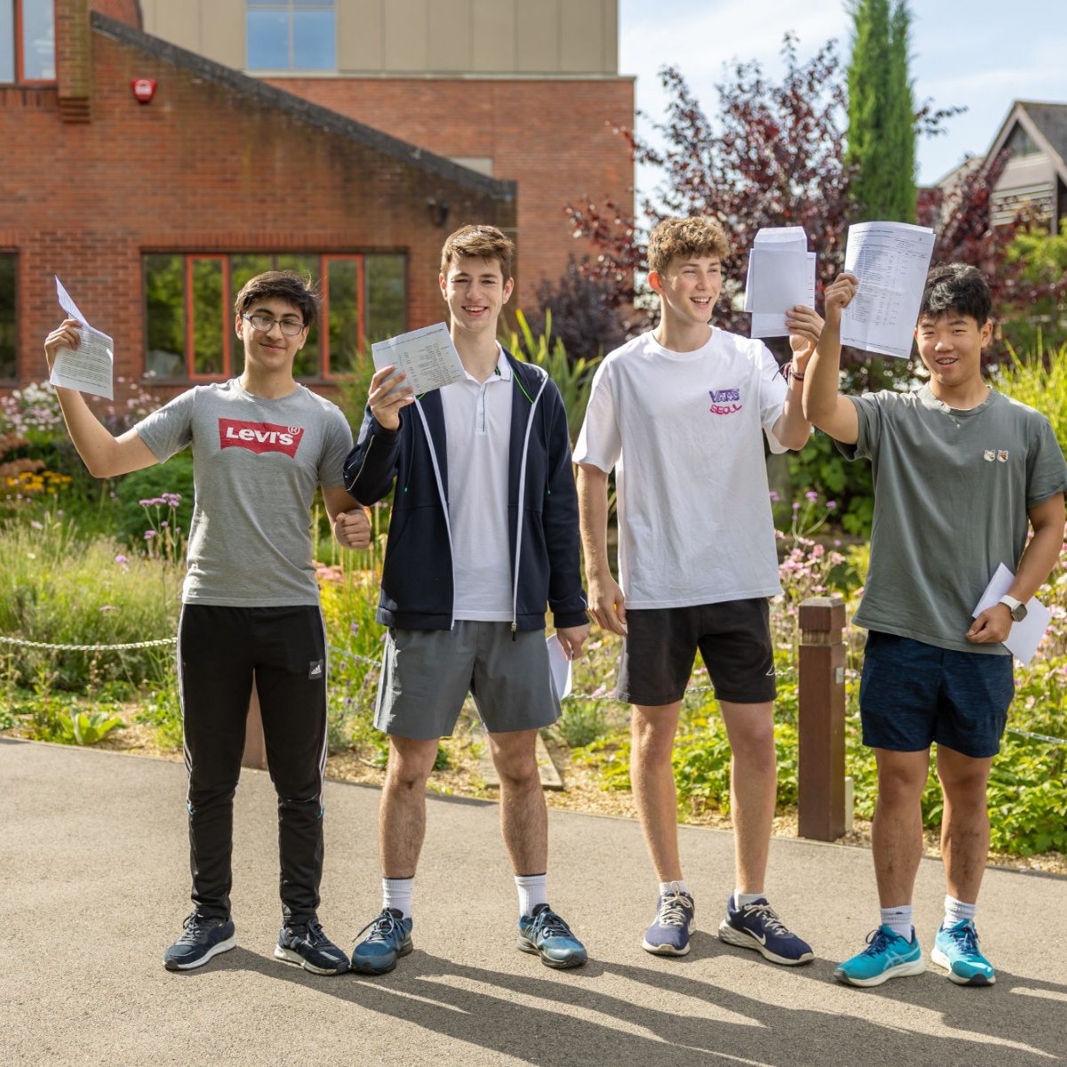 Warwick School - GCSE results success for Warwick School pupils